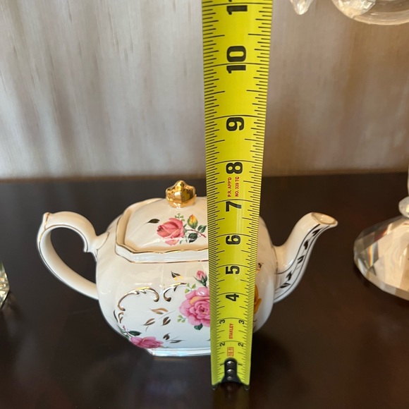 Vintage | Kitchen | Sadler Cube Teapot Pink Yellowcabbage Roses Motif ...